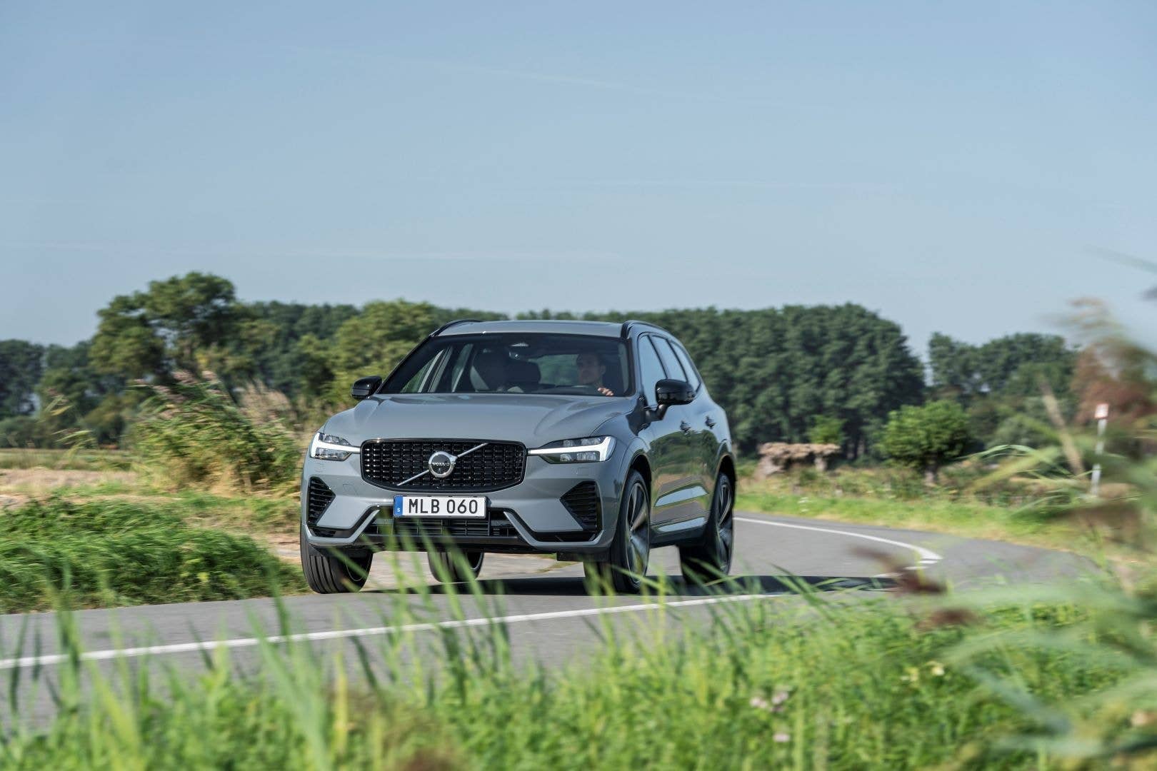 Volvo XC60 Maintenance Cost and Service Schedule Explained - AxleAddict