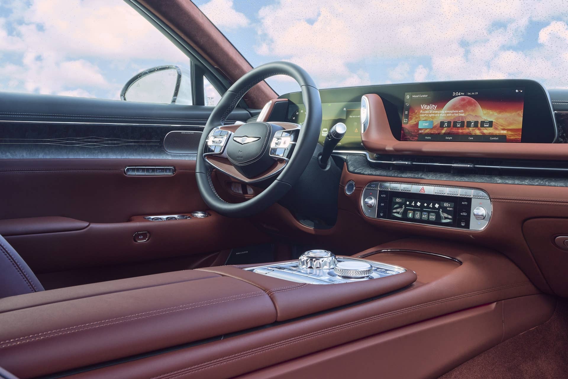 Best Luxury Car Brands 2025: Top Premium & Super-Luxury Makers - AxleAddict