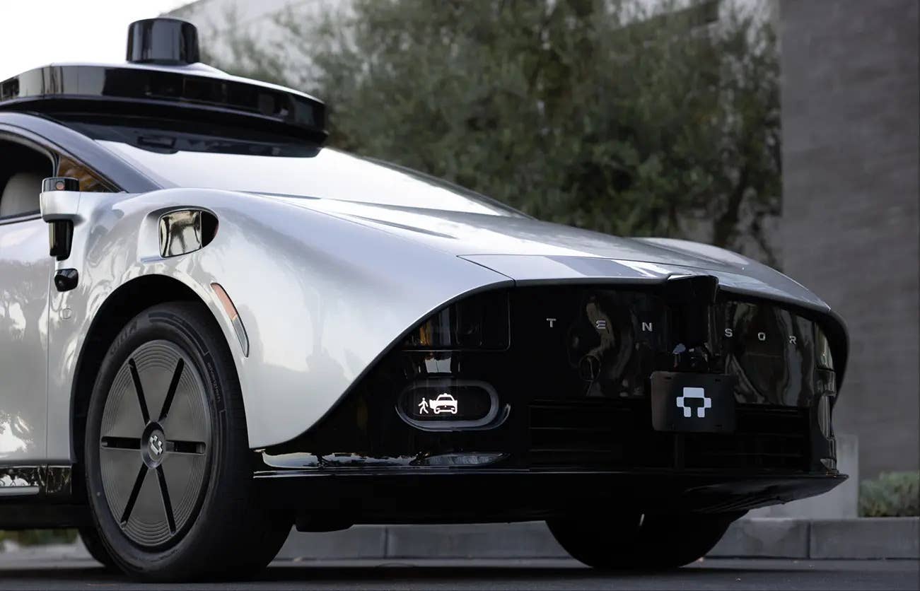 Tensor Robocar: World's First Fully Autonomous Personal EV Unveiled ...