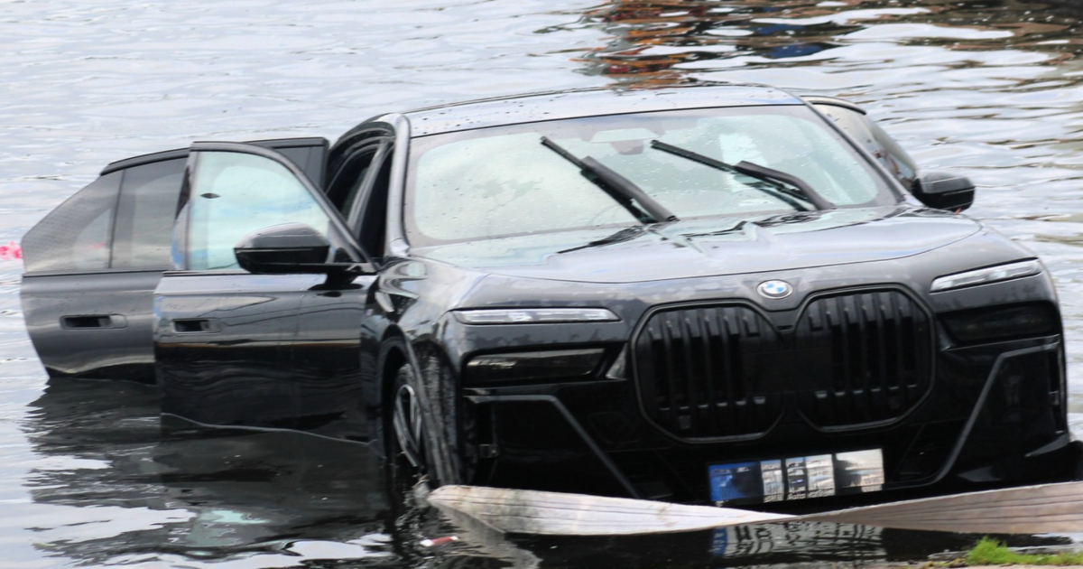 BMW 7 Series G70 Ends Up in River After Slipping on Jet Ski Ramp ...