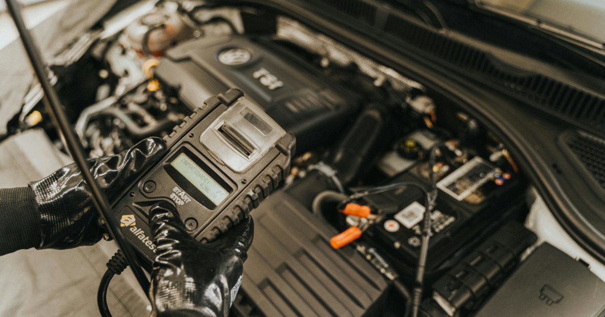 Car Battery Problems, Not Holding Charge: Troubleshooting and Solutions ...