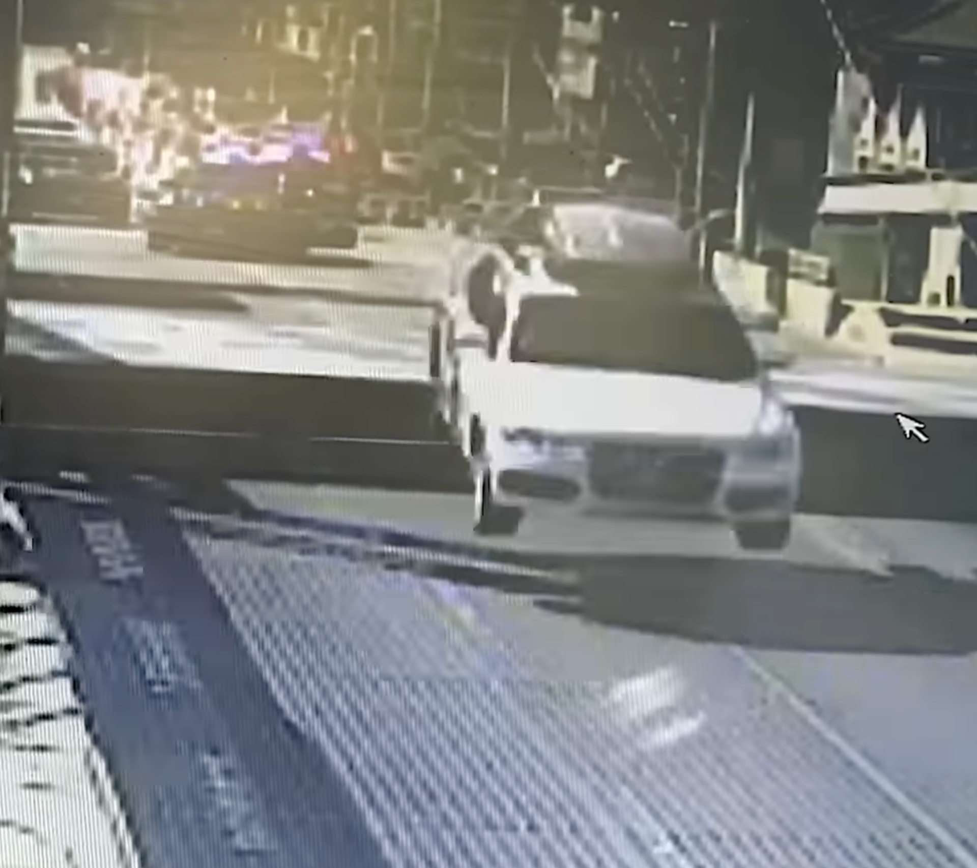 Seattle Police Chase Ends With Audi Jumping University Bridge - AxleAddict