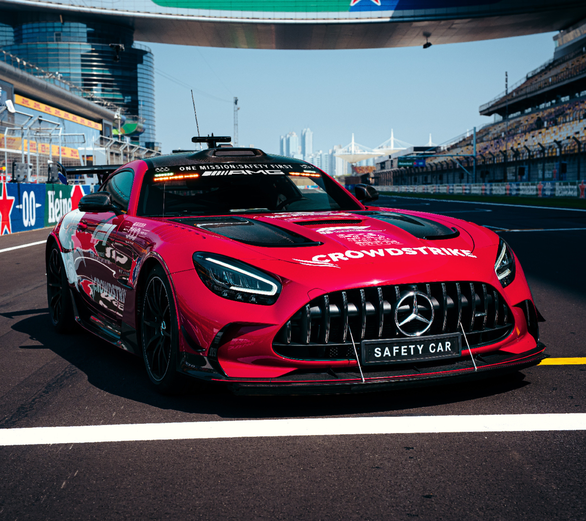 Mercedes-AMG Marks 500th Formula 1 Safety Car Appearance at U.S. Grand ...