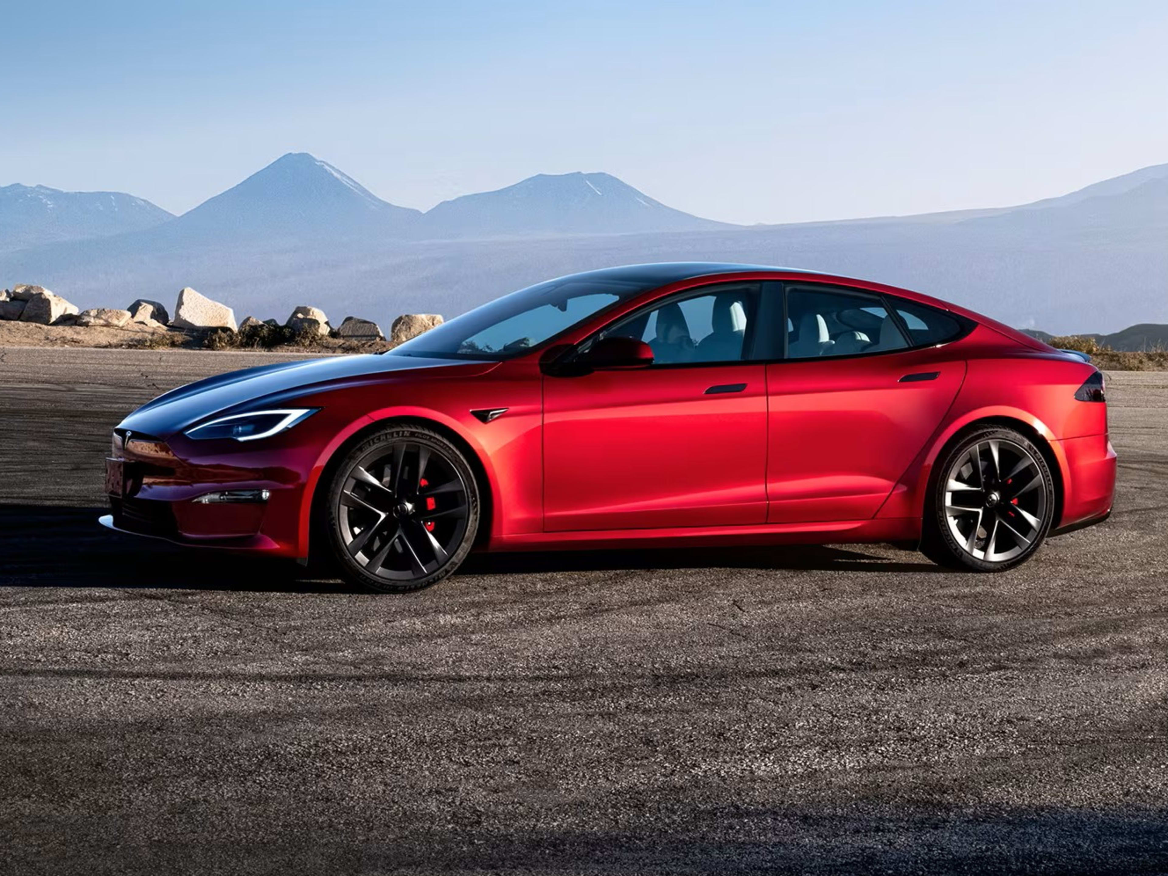 Tesla Maintenance Costs vs Gas Cars: What You Need to Know - AxleAddict