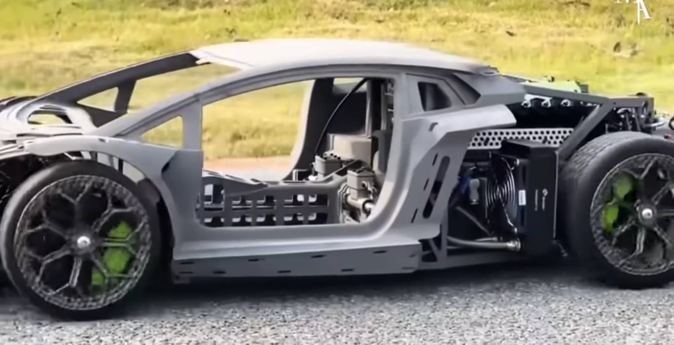YouTuber Builds $15,000 RC Lamborghini With Real Working V12 Engine ...