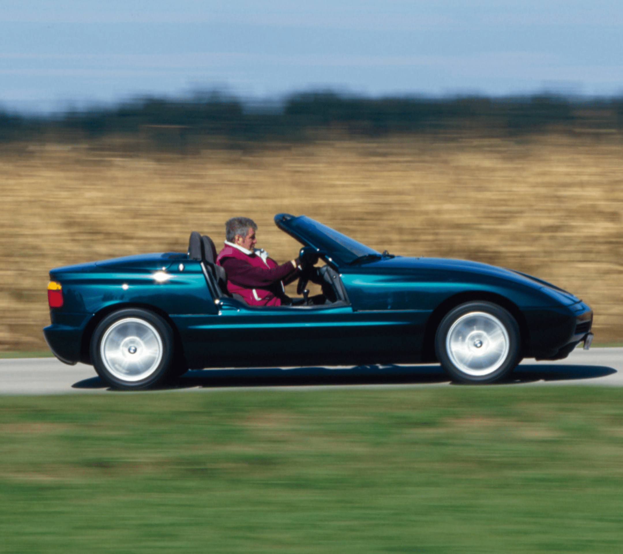 Meet The Doorless BMW Z1 That Revived The Brand's Roadster Series - AxleAddict