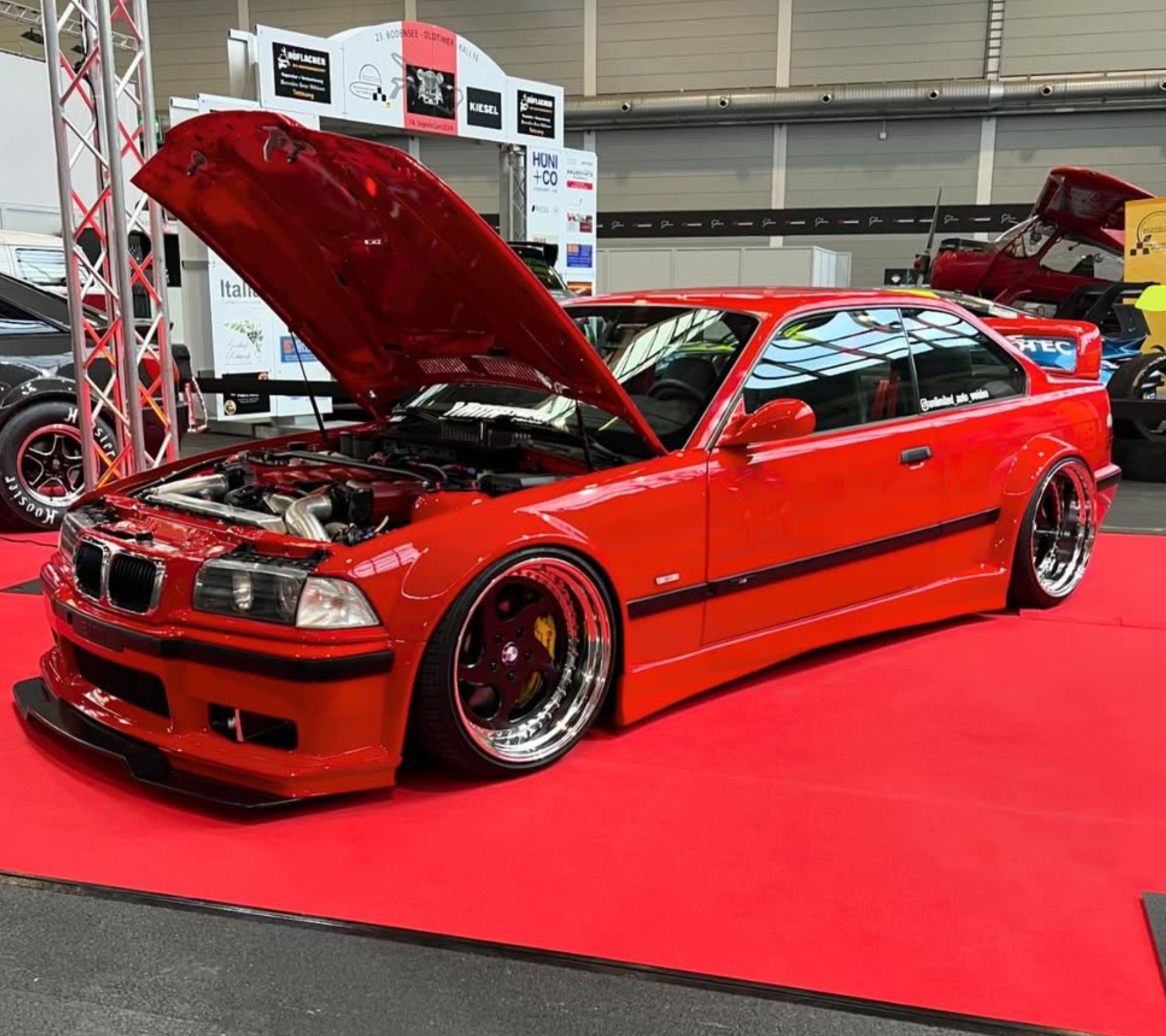 This BMW E36 Hides A Swapped Twin-Turbo V12 Producing 1,000 Horsepower ...