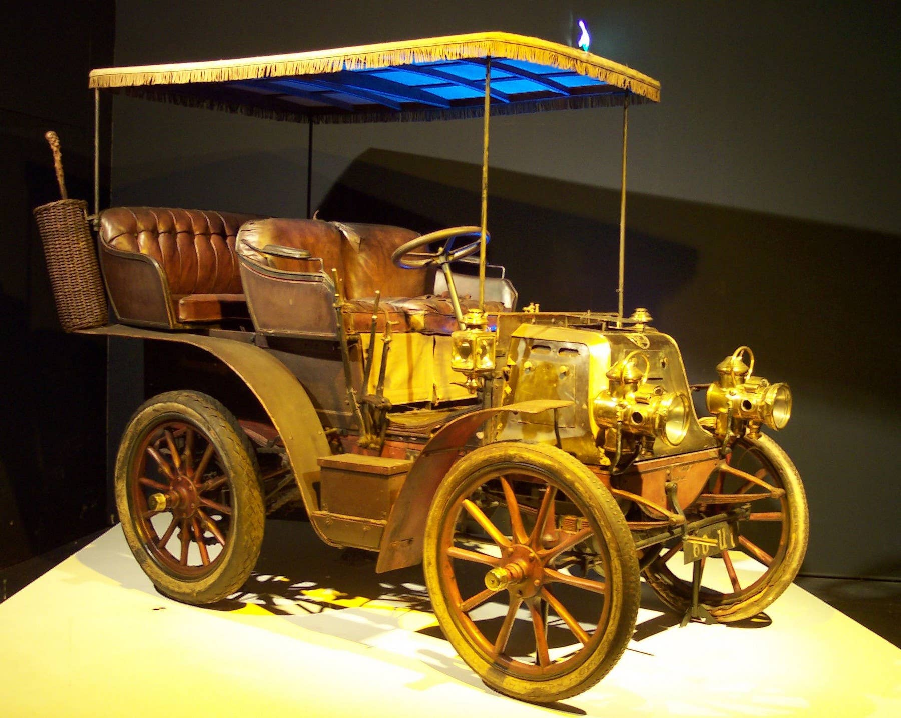 French Car Brands: History, Innovations, and Modern Icons - AxleAddict