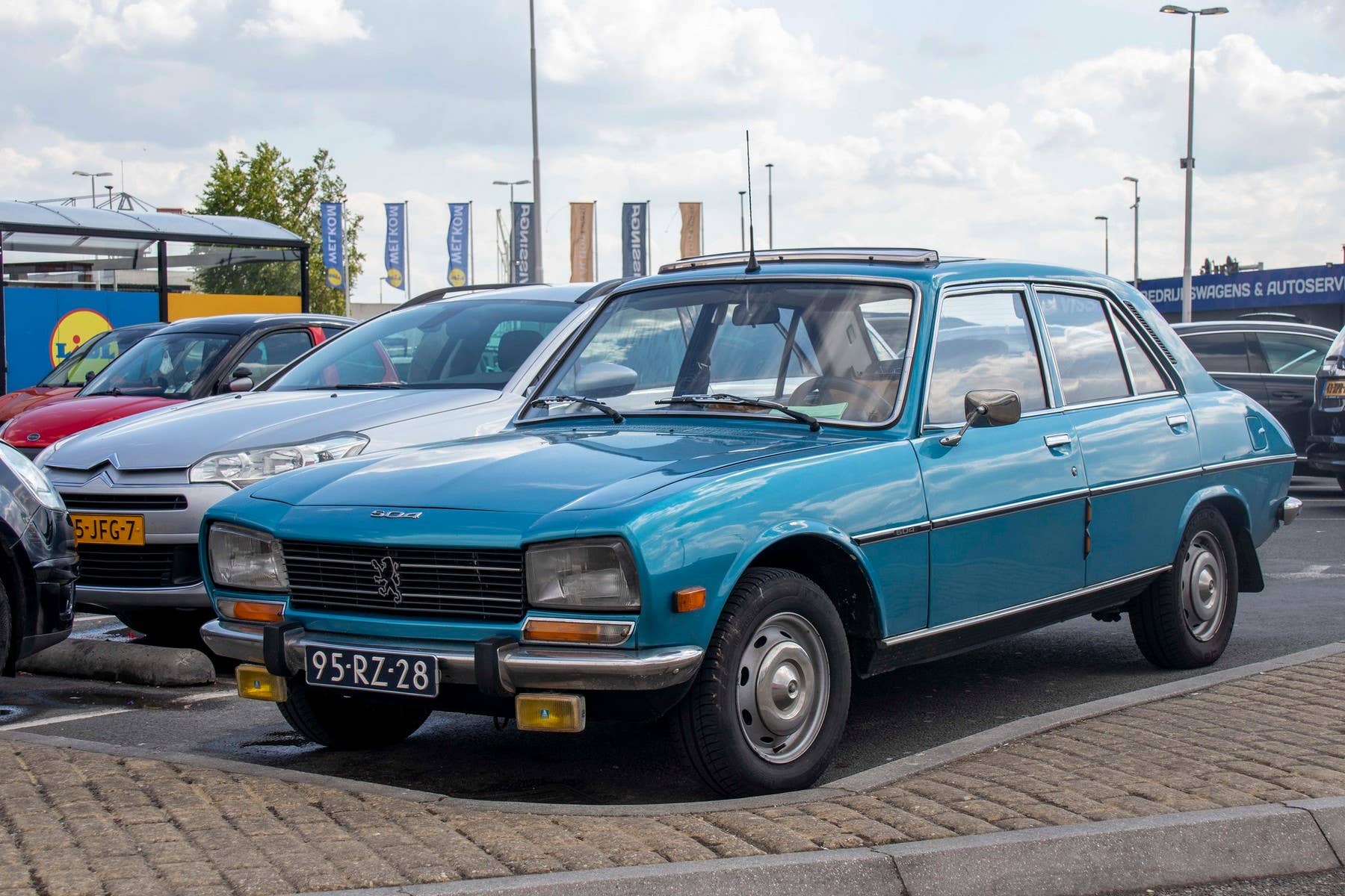 French Car Brands: History, Innovations, and Modern Icons - AxleAddict