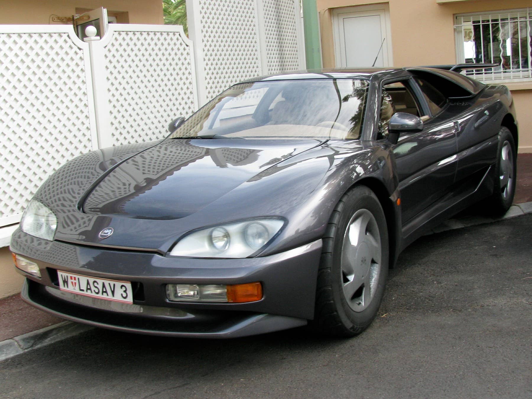 French Car Brands: History, Innovations, and Modern Icons - AxleAddict