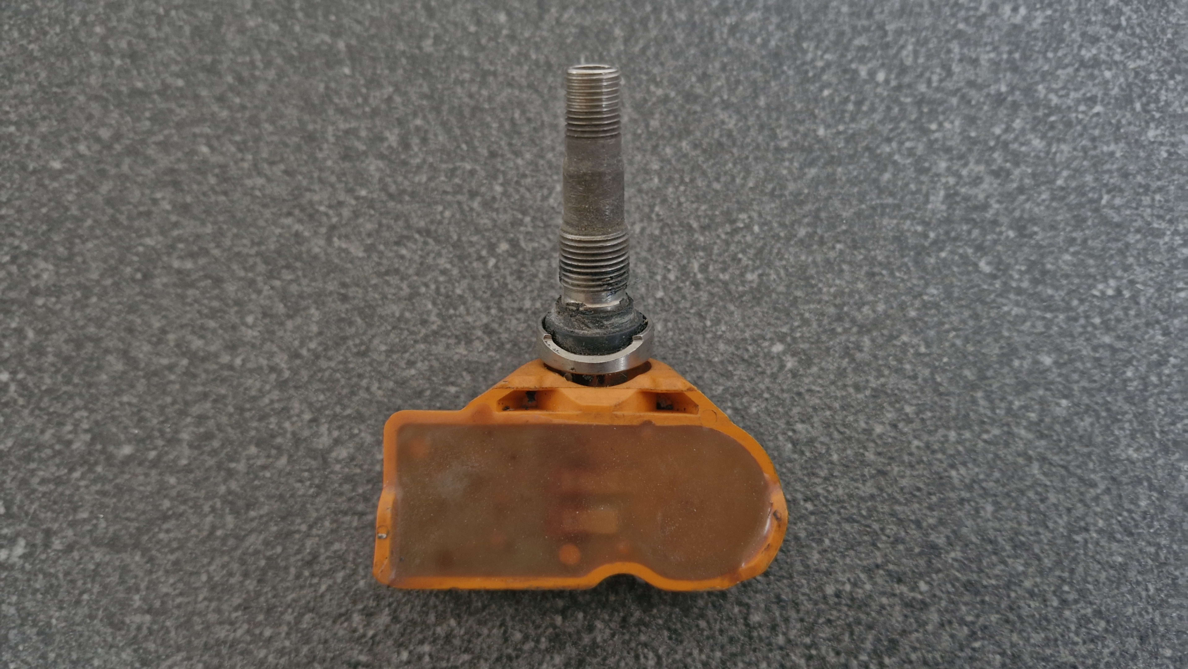 Tire Pressure Sensor Fault: How to Fix a TPMS Error - AxleAddict