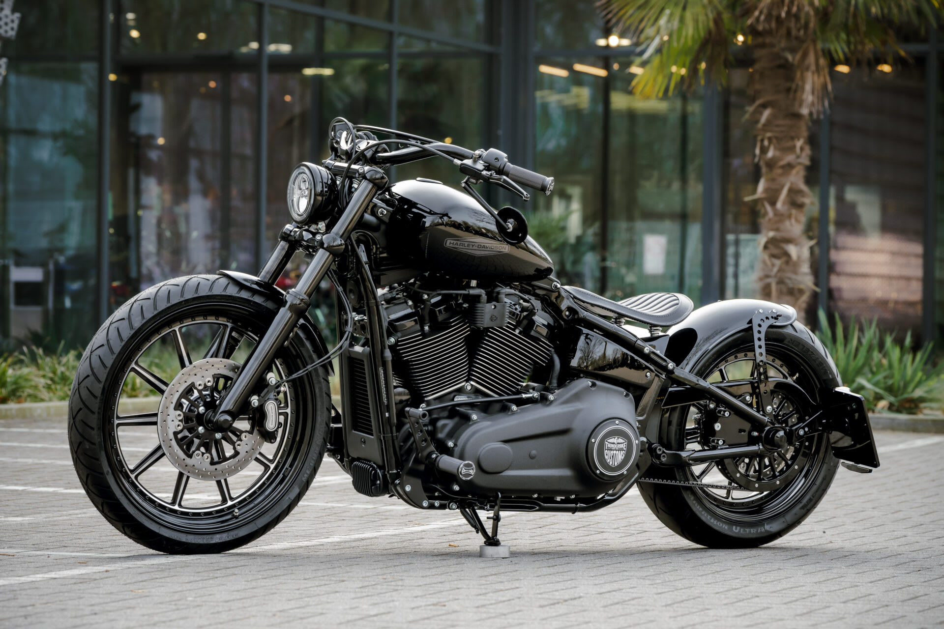 Chopper Style Motorcycle Guide: Old School, Custom Builds, and Modern ...