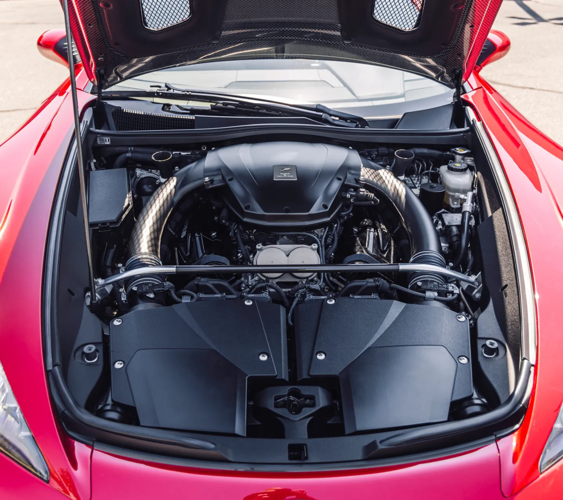 2012 Lexus LFA #199 Crosses the Auction Block - AxleAddict
