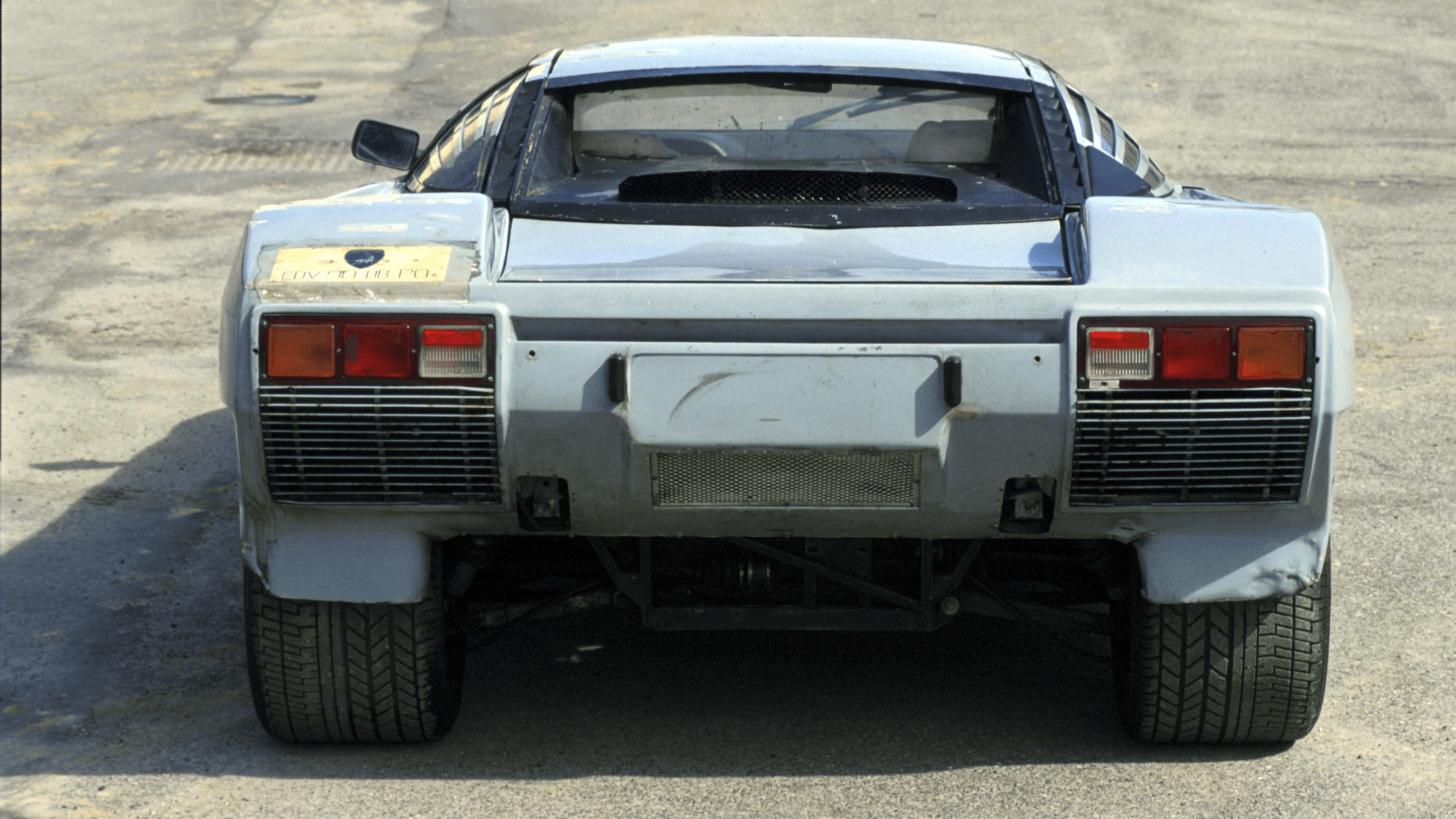 Lamborghini Diablo Turns 35: The Wild ’90s Supercar That Redefined ...