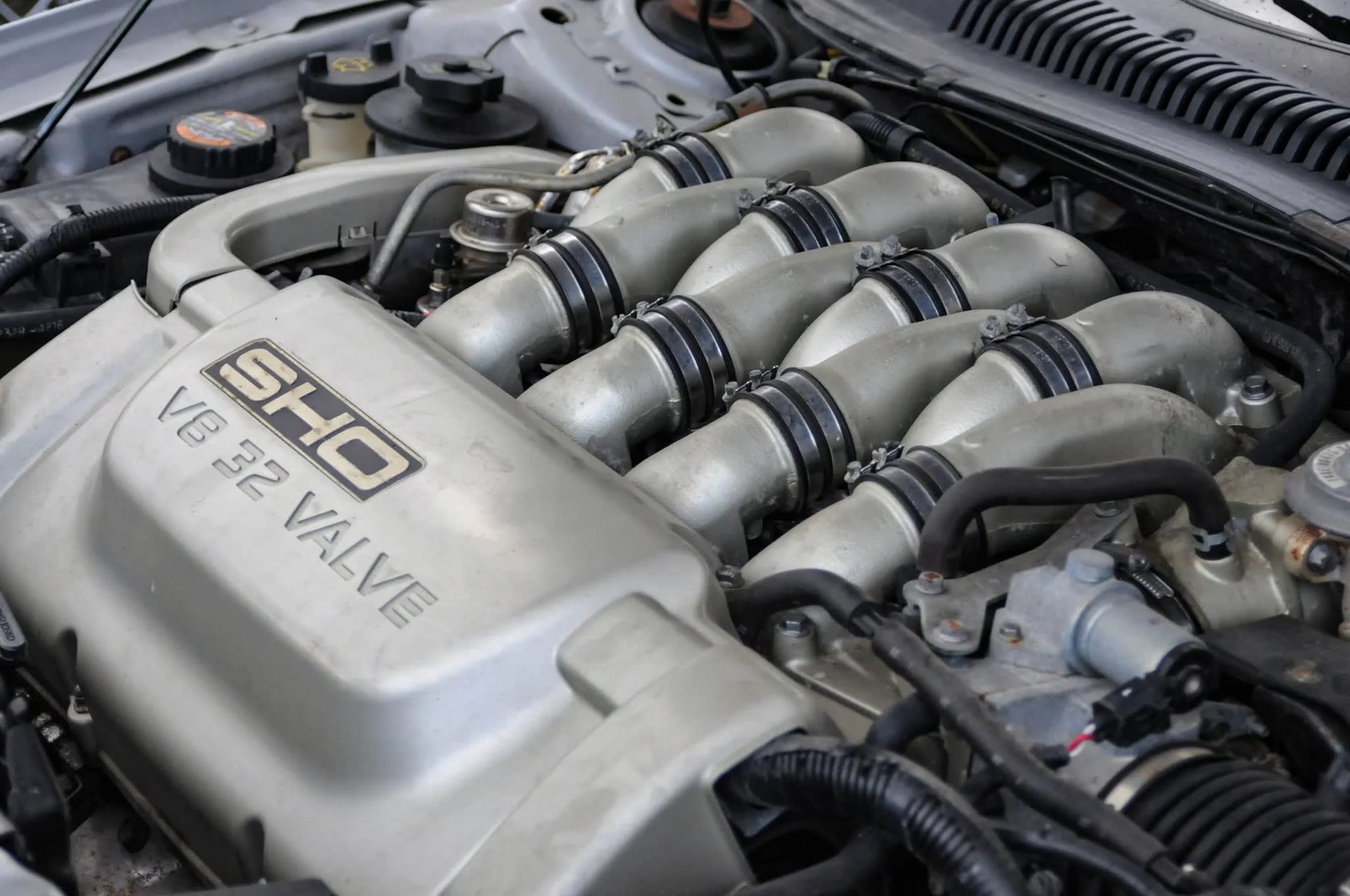 Ford Duratec V6 Engine Guide: History, Cars & Common Issues - AxleAddict