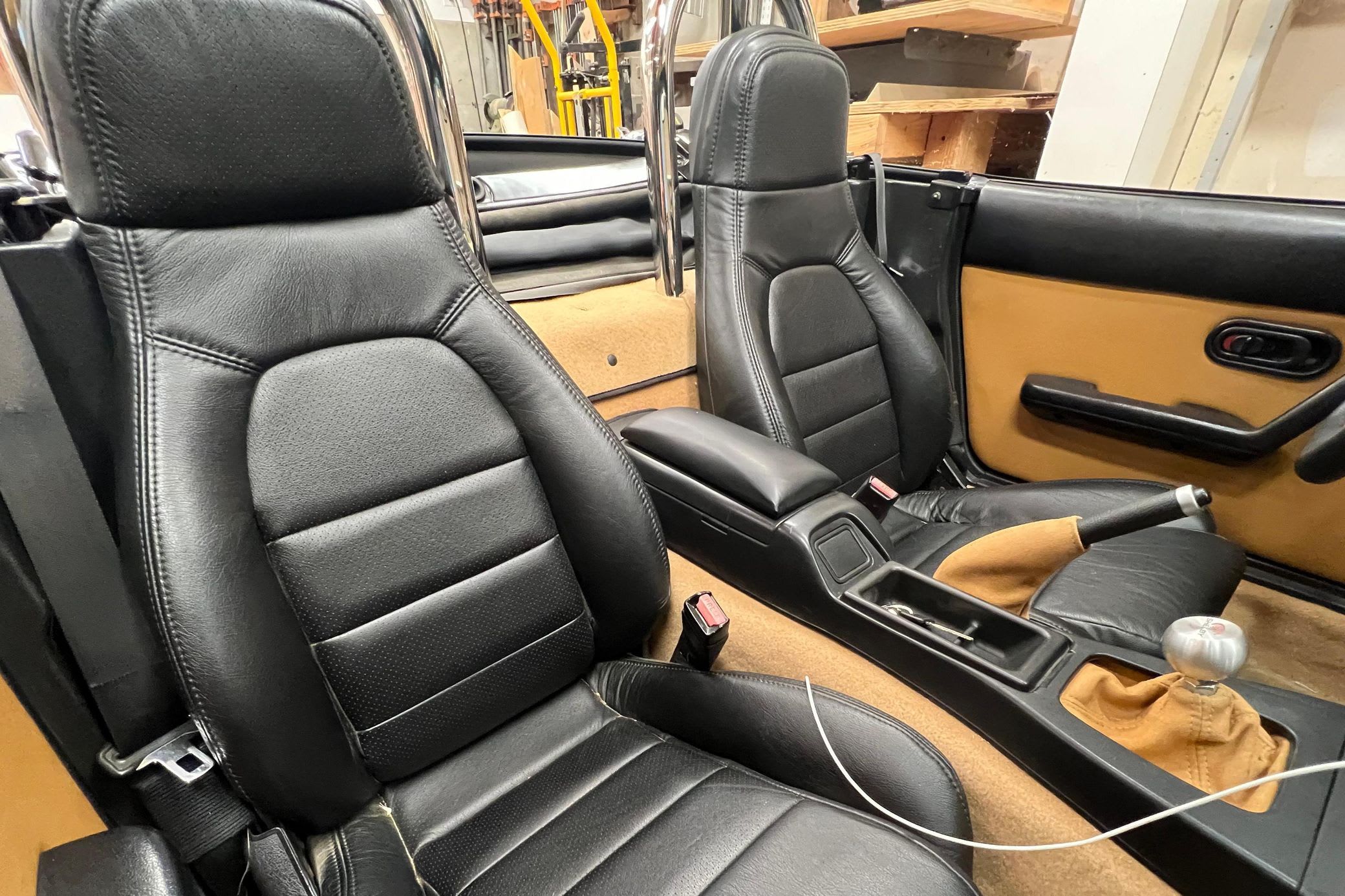 Mazda Miata With Ferrari Body Kits Delivers 235 HP From Ford V8 ...