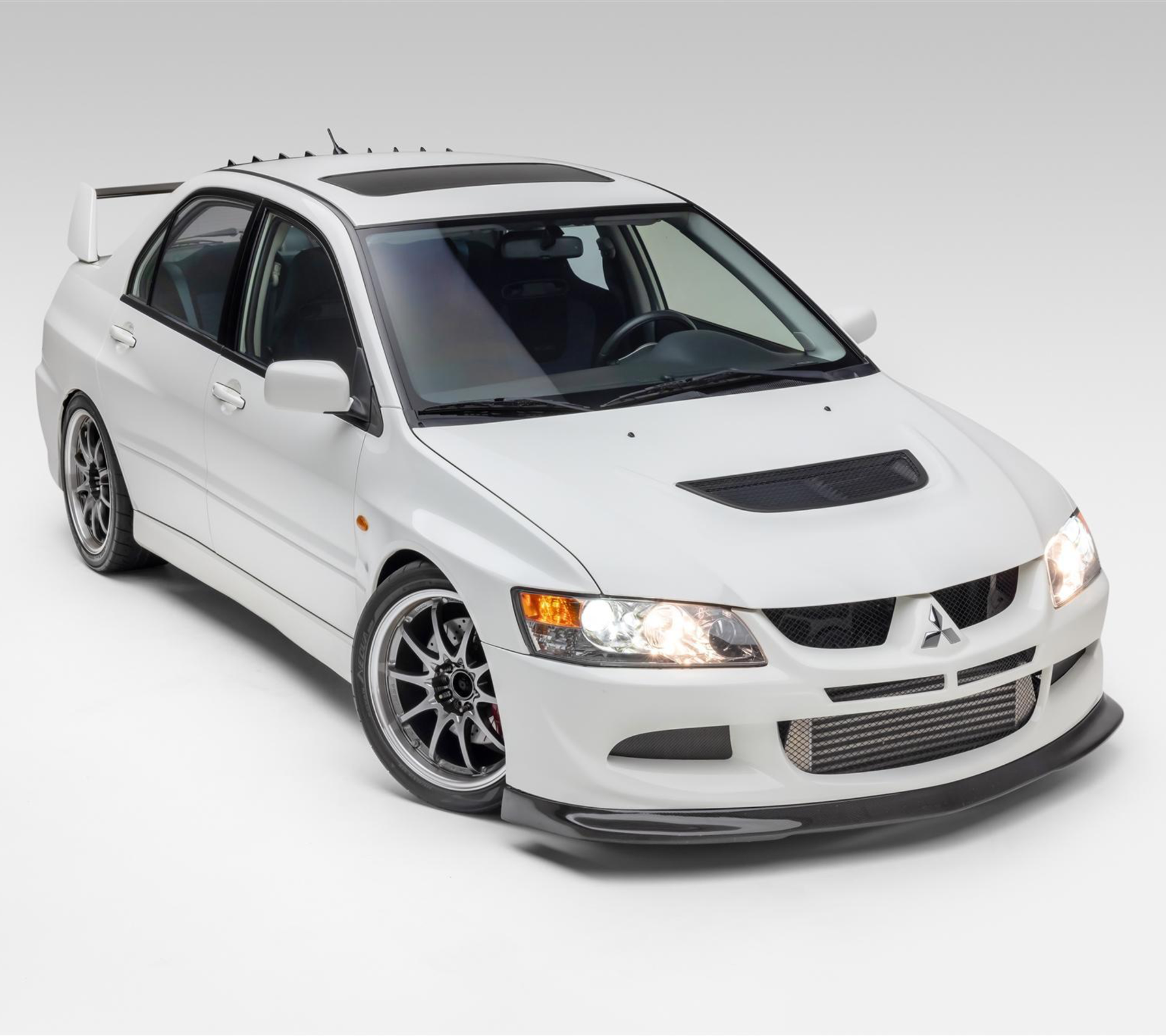 Modded Mitsubishi Lancer Evo VIII On Sale Produces Over 500 Horsepower ...