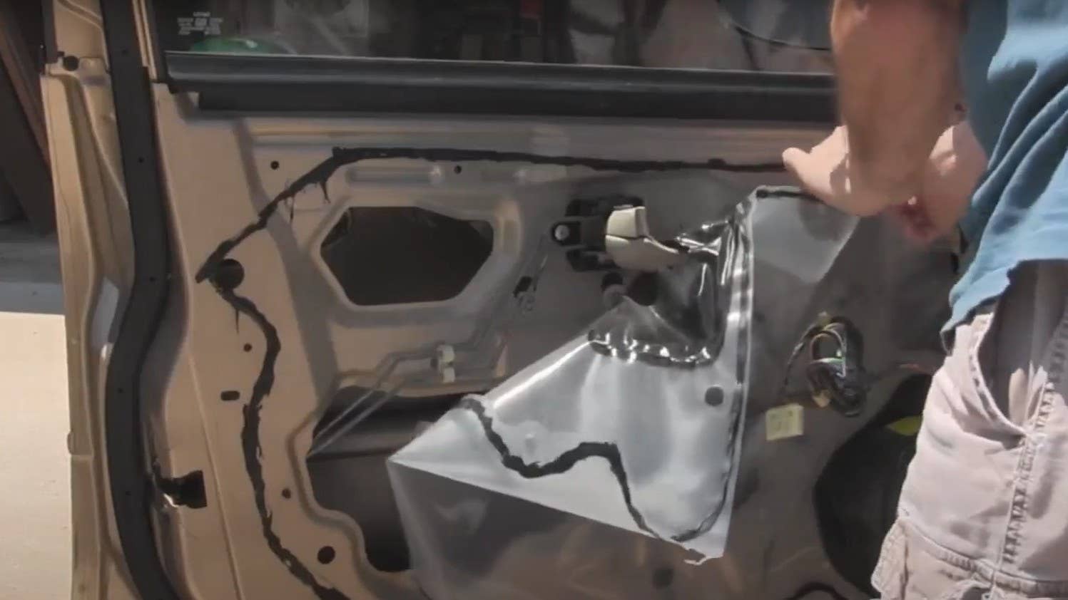 How to Pull Up a Stuck Power Window Manually Fast - AxleAddict