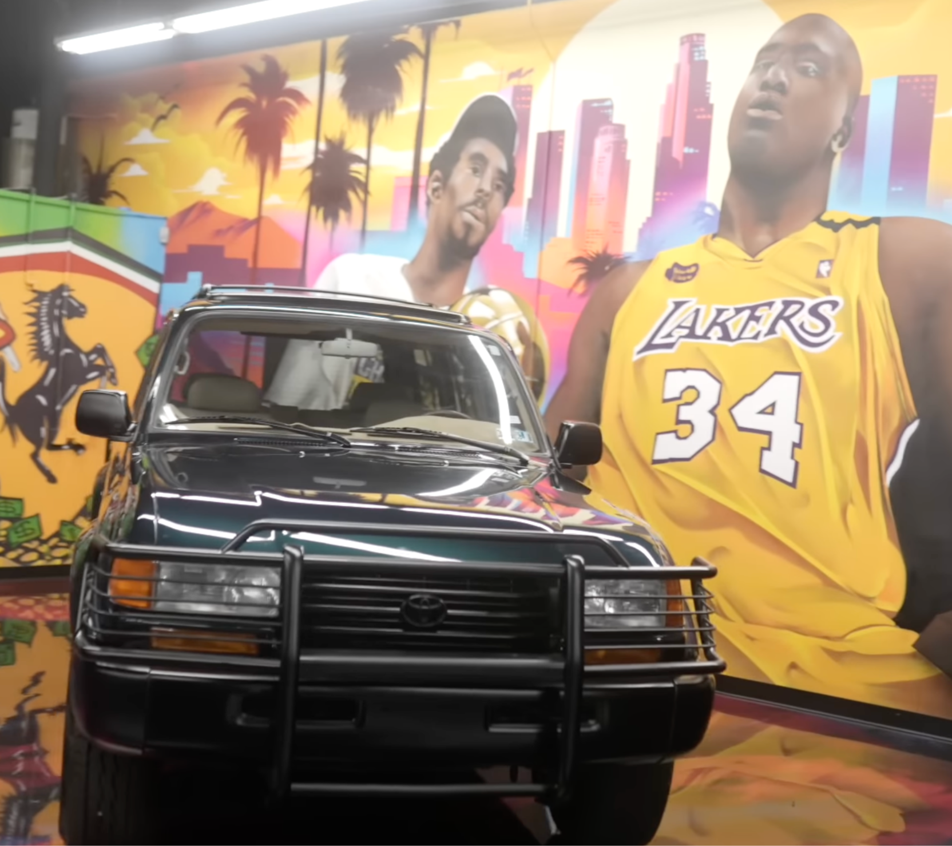 Shaq Restores Kobe Bryant’s Beloved 1996 Land Cruiser for His Mom ...