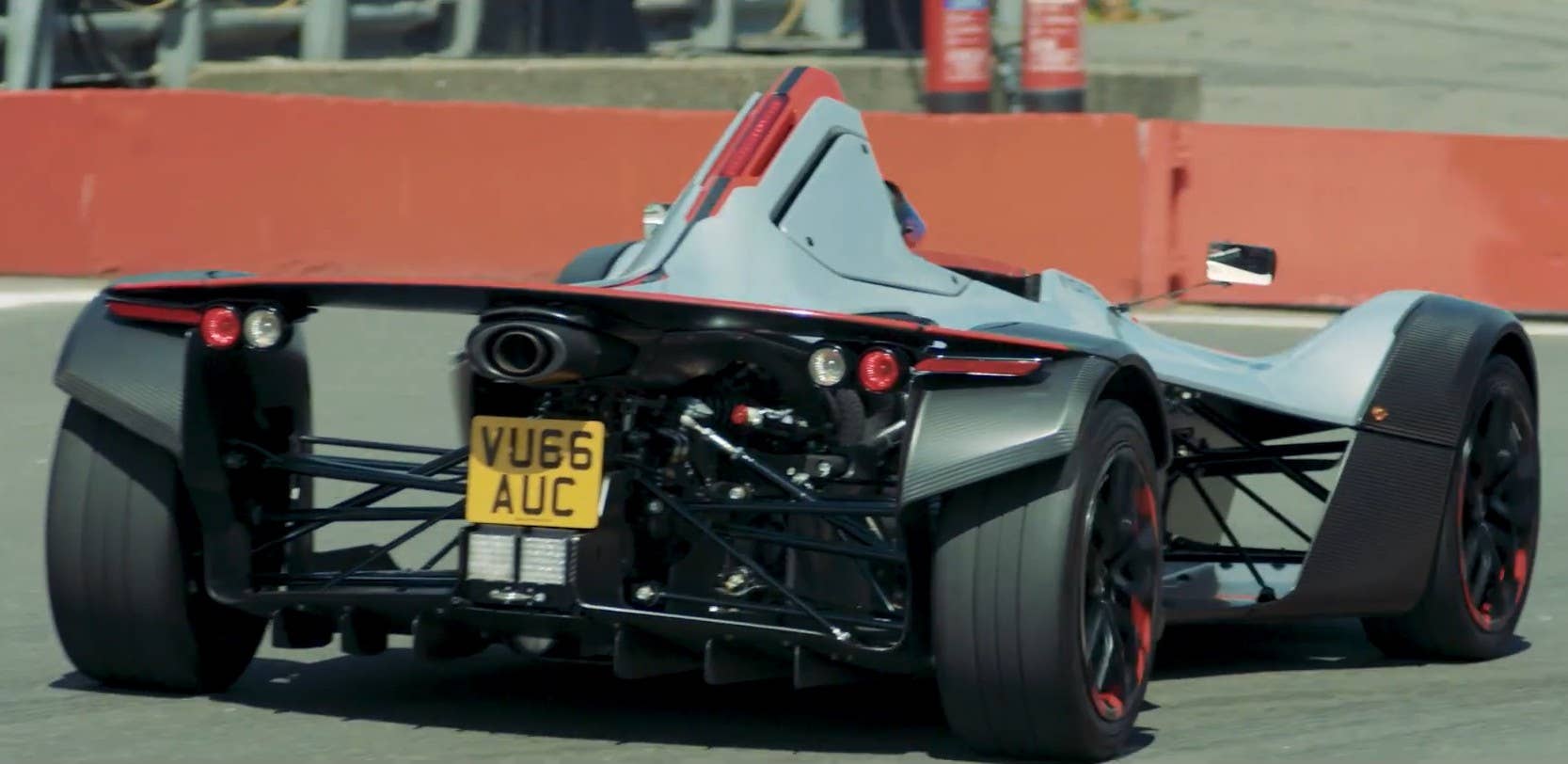 Gordon Ramsay’s Car Collection: Every Ferrari and Supercar He Owns ...